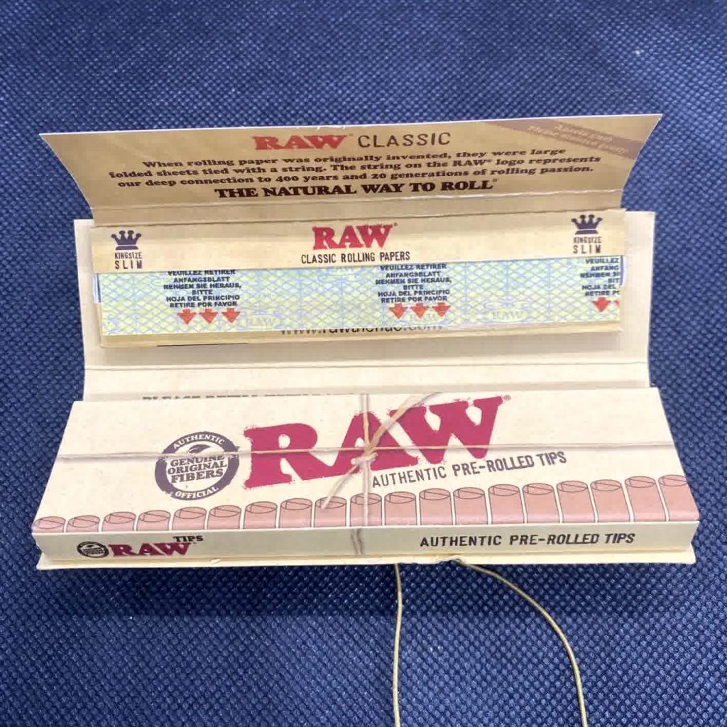 Big-Size RAW Papers with Pre-Rolled Tips in Phuket